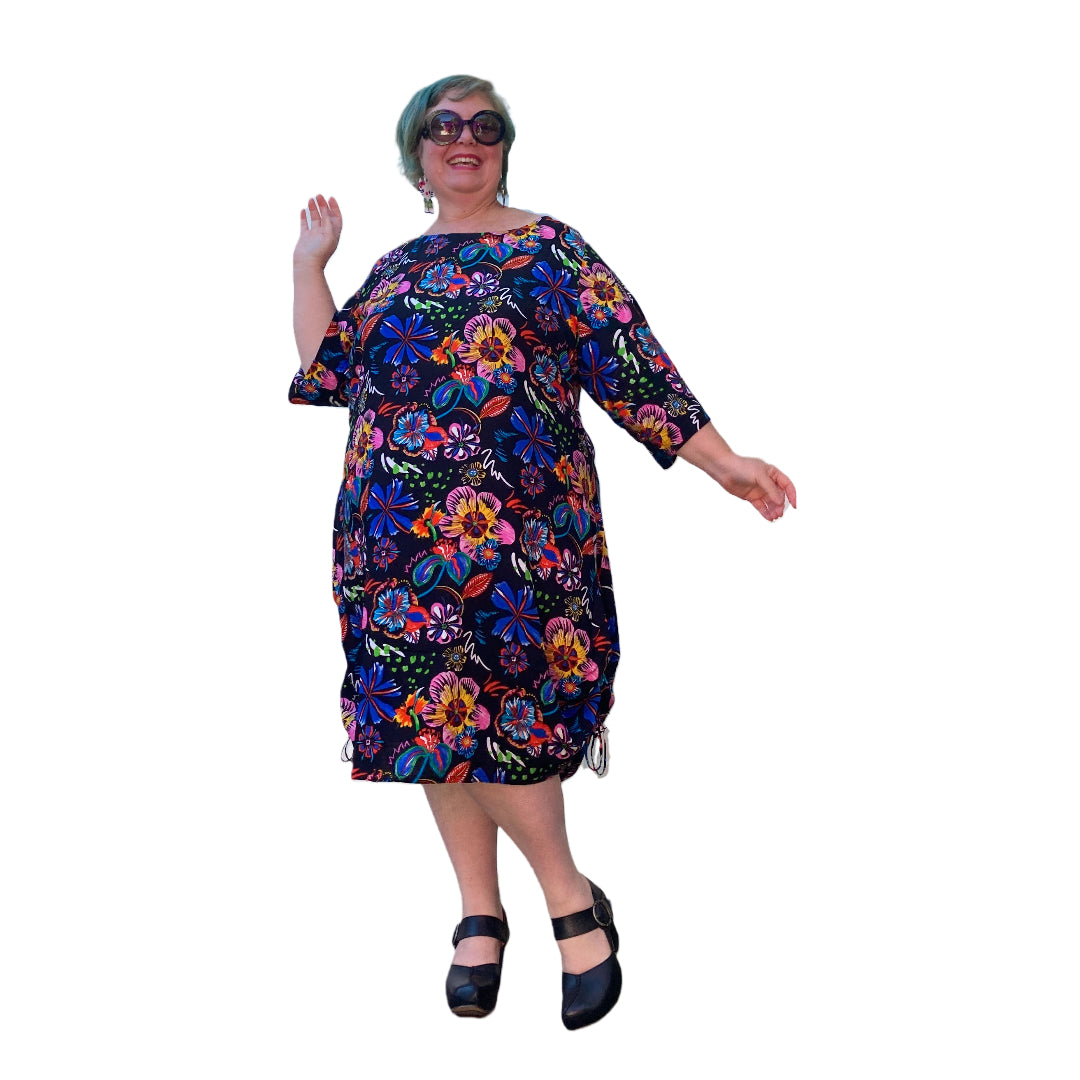 Erika Dress colourful cool breathable plus size – Joolz Fashion